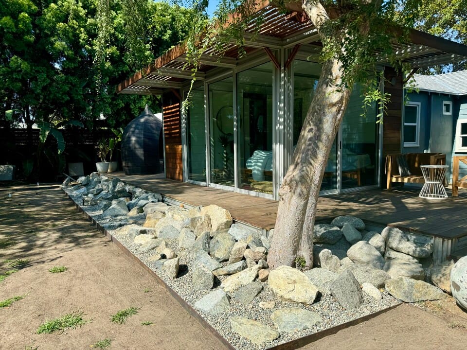 The 15-Minute Reset: How to Leverage Micro-Breaks